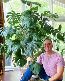 WHEN to Repot Monstera: 5 Signs That It May Be Time to Act!